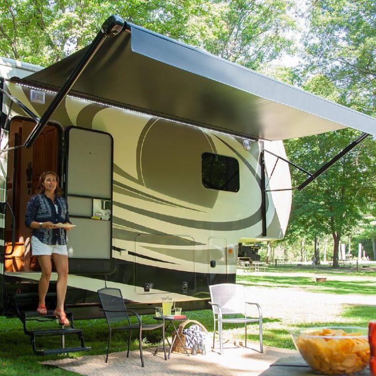 Solera Awnings Website: RV Awnings, Slide Toppers